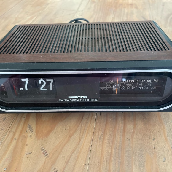 Precor | Other | 97 Vintage Precor Flip Digital Clock Radio Model 971 ...